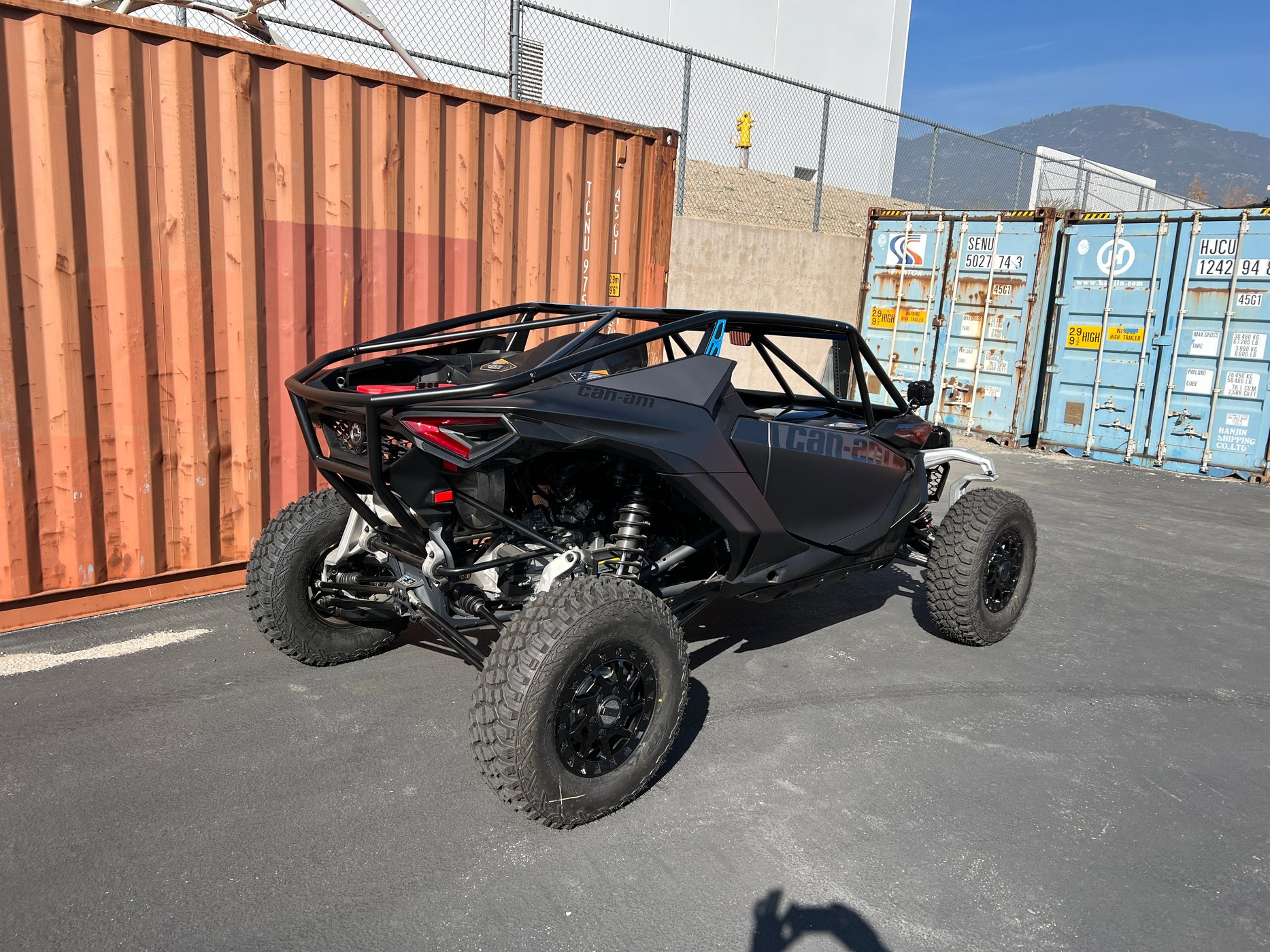 Can-Am Maverick R - Extreme Chromoly Roll Cage w/ Rear Bumper — Extreme ...