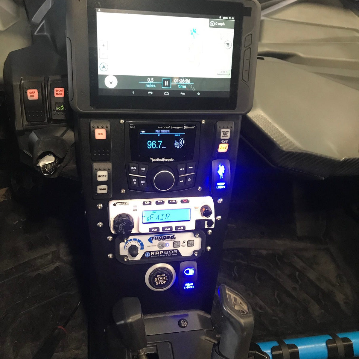 Can-Am X3 / X3 Max - Extreme Center Dash Kit — Extreme Performance 1